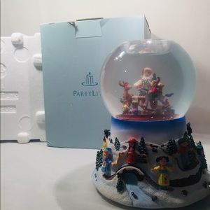 PartyLite | Holiday | Retired Partylite Snow Globe Santa At The Shop ...